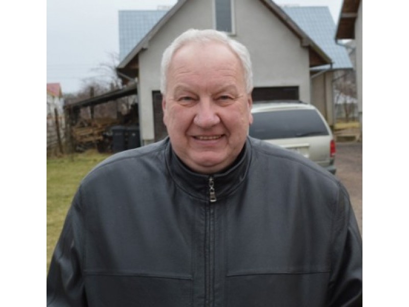 Su Steponu Šepučiu apie piktus palangiškius, sūnų kunigą ir auką ...